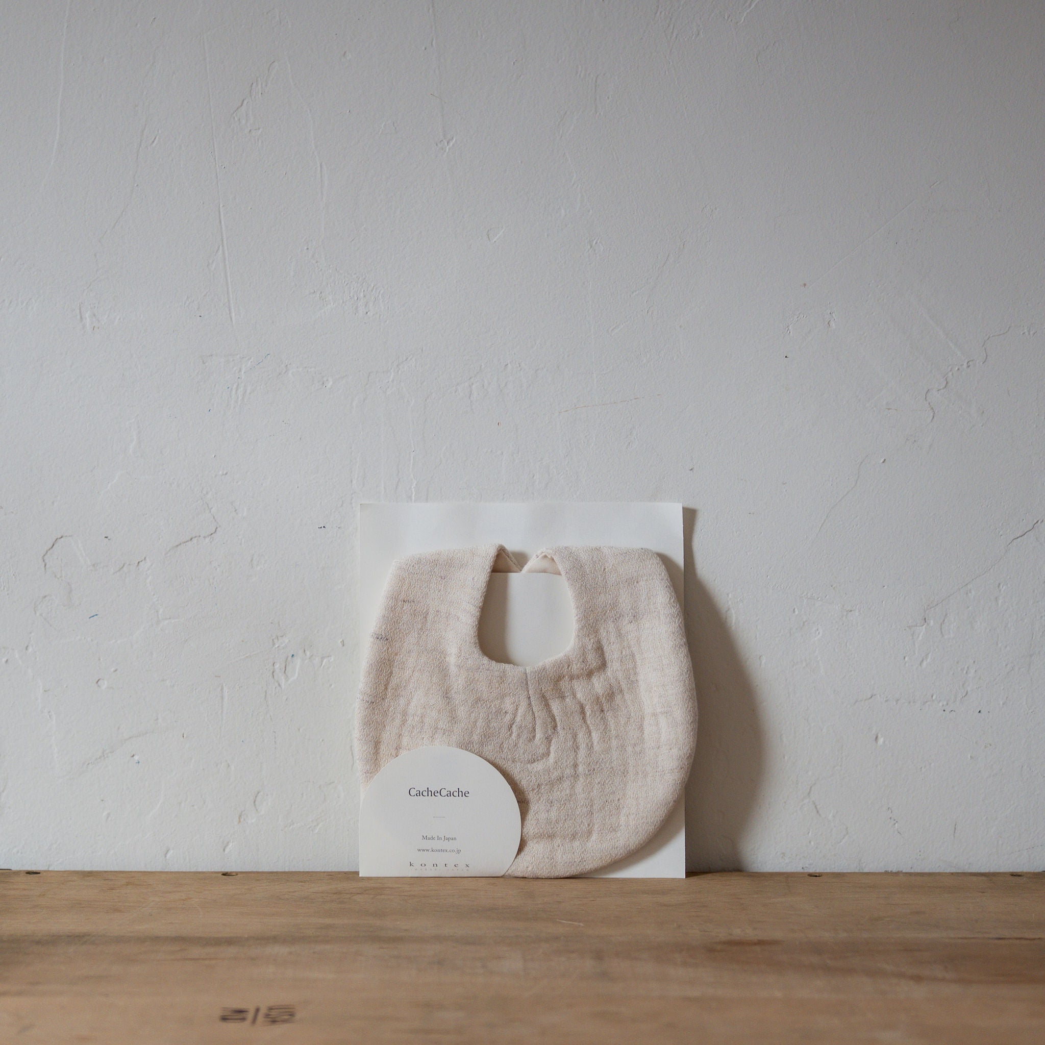 Kontex Claire Bib Almond – Miss Arthur