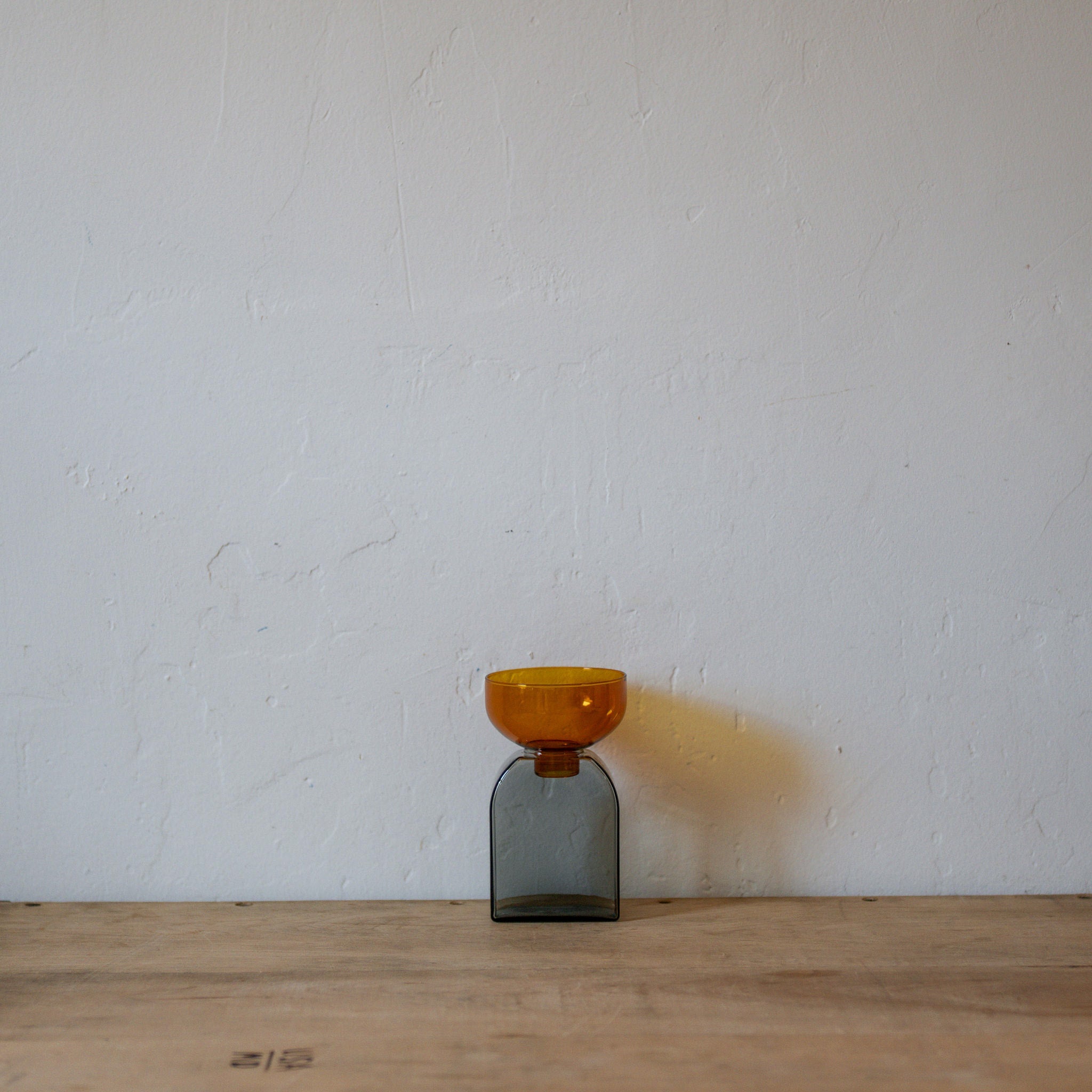 Amabro Two Tone Glass Vase Square Amber Grey – Miss Arthur