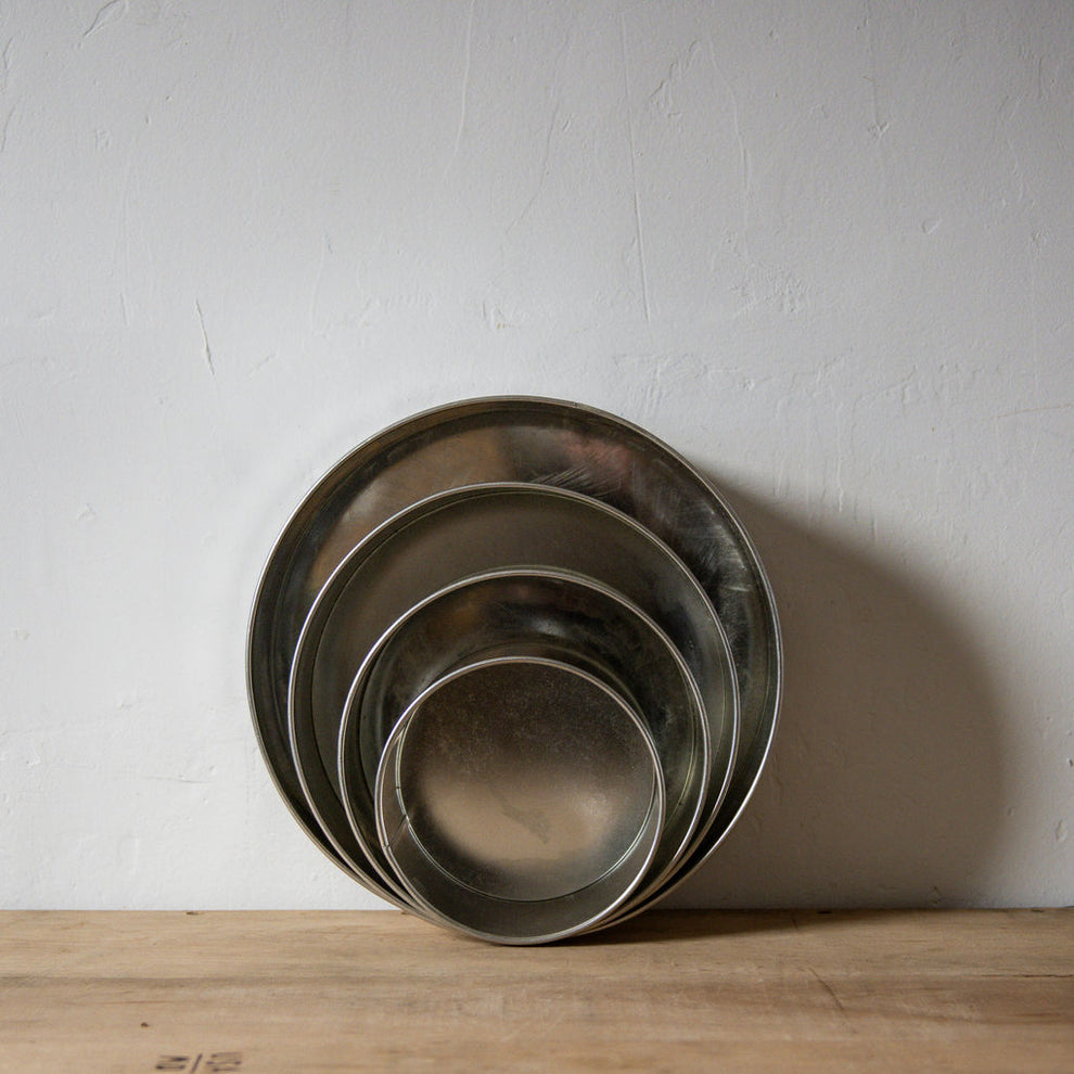 10" Round Tin 4" High – Miss Arthur