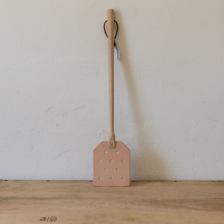 Redecker – Miss Arthur