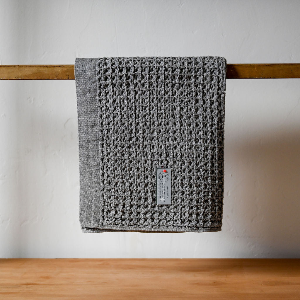 Kontex Brera Bath Towel Grey – Miss Arthur