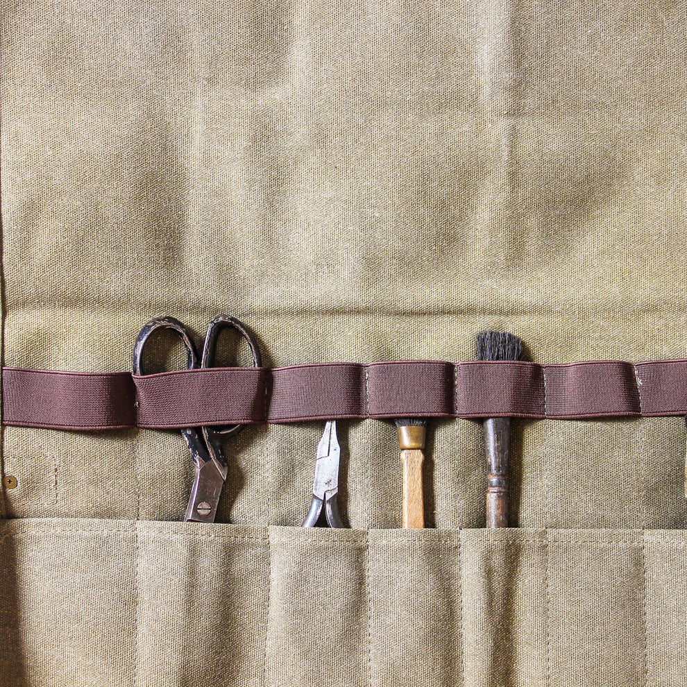 Waxed Canvas Utility Roll – Miss Arthur