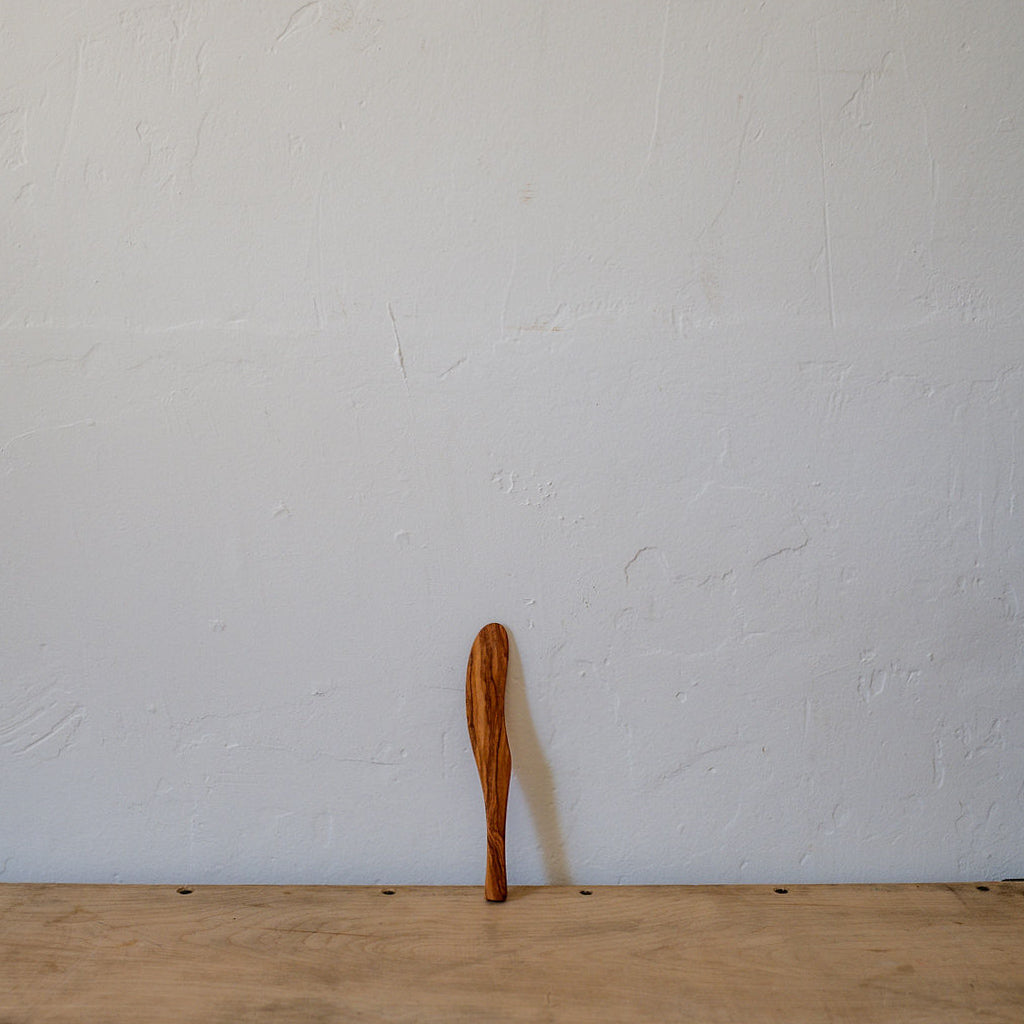 Olive Wood Butter Knife – Miss Arthur
